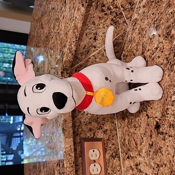 Disney | Toys | Disney Store 1 Dalmations Pongo Plush 14 Tall | Poshmark